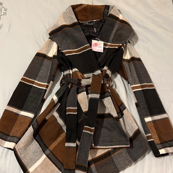 Chicwish | Jackets & Coats | Nwt Chicwish Prarie Check Rabato Coat Size ...